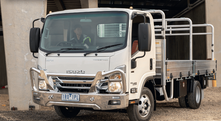 3D Stereo Camera Looks Sharp In New ‘Isuzu Intelligent’ Safety Suite ...