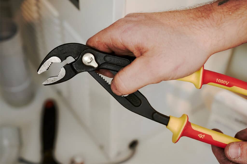 Bahco ERGO 1000V insulated pliers - What Tradies Want Magazine