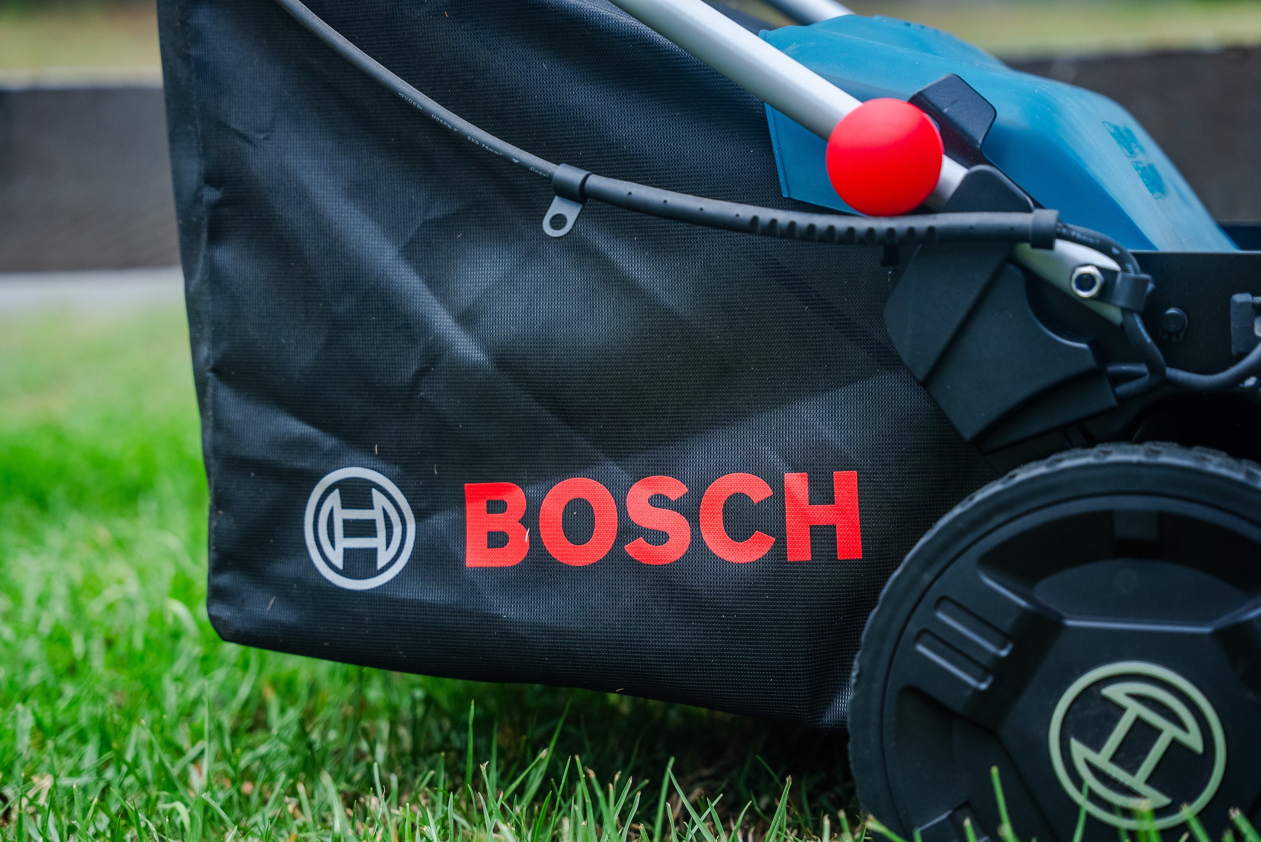 Tradie Tough Test: Bosch's BITURBO Brushless Lawnmower - The Tradie ...