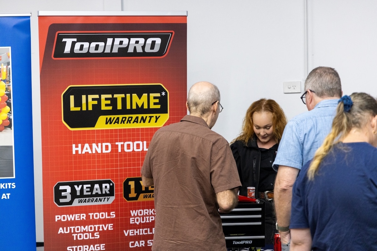 Supercheap Auto celebrates new website launch with Triple Eight Race ...