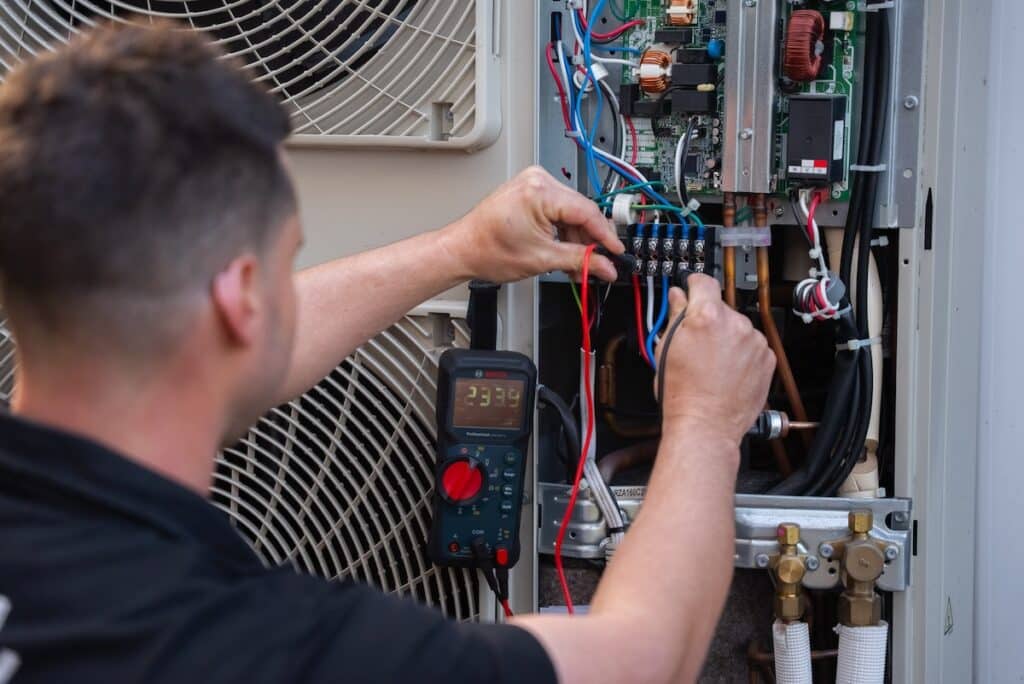 Tradie Tough Test: Bosch GDM 600-15 Professional Digital Multimeter ...
